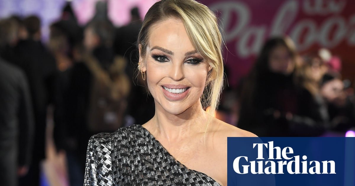 Ataque Acido Katie Piper Antes E Depois Jovem Tem Rosto Desfigurado